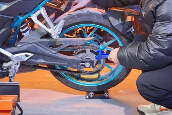 Motorcycle Wheel Cleaning: Tips for Shiny and Safe Wheels – JFG RACING